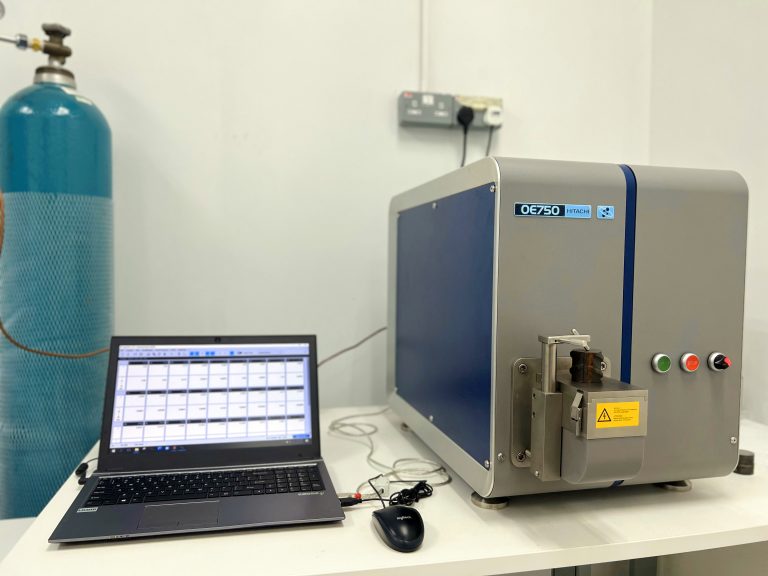 Arc spark spectrometer for determining elemental composition of metals ...